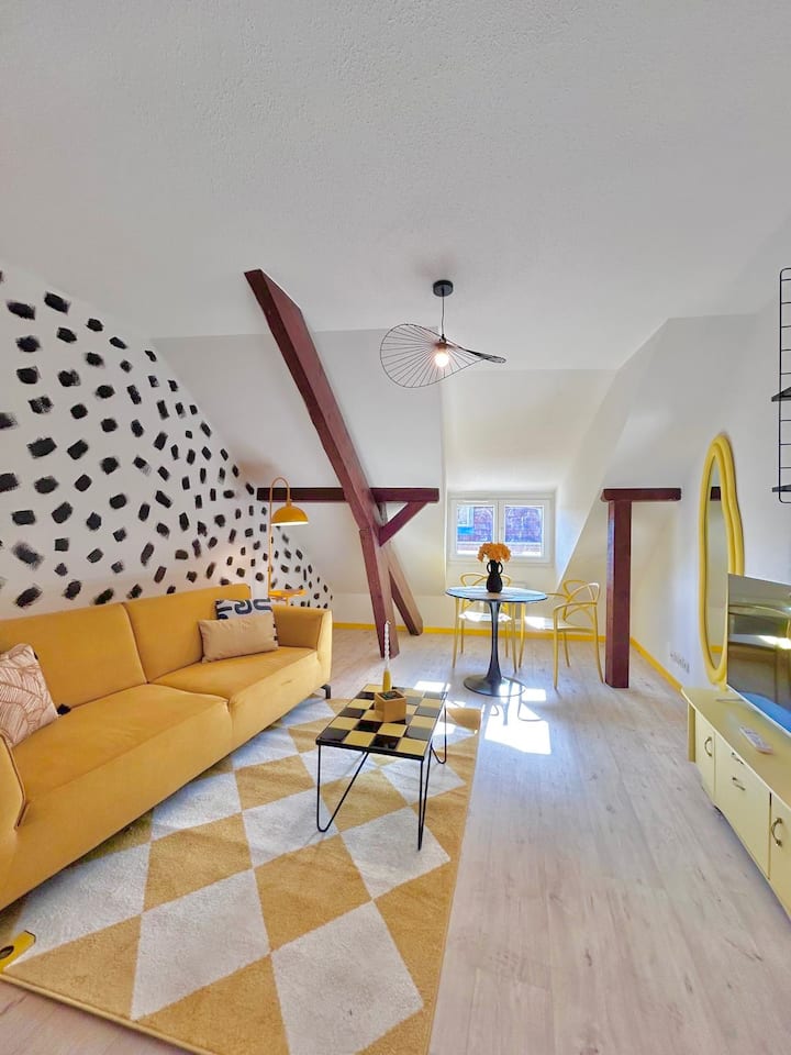 Yellow Suite - Séjour Design - Mulhouse/vosges - Lac du Lachtelweiher