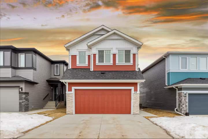 5br Home | Near Yyc | Banff 1hr | Garage L Kingbed - Calgary