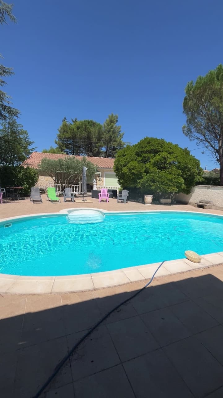 Villa Avec Piscine Au Calme, Proches Des Commerces - Uzès