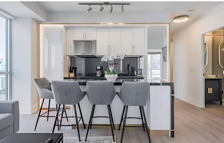 Condo By Rogers Centre & Cn Tower - Free Parking - Toronto