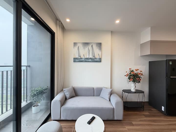 Ocean Park 2br Lake View | High Floor & Park Walk - Trâu Quỳ