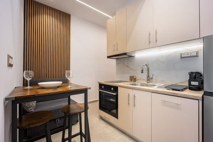 Alpha Aura Central Omonoia Apartment 2 - Greece