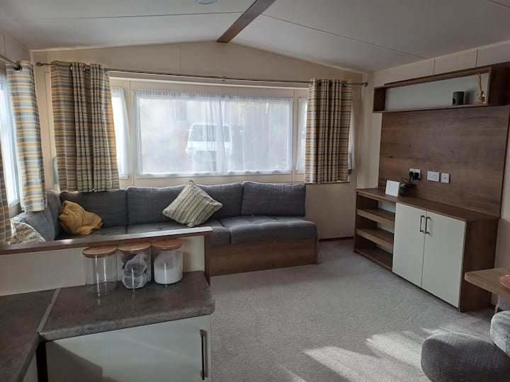 Hedgehog Holiday Home - Hastings