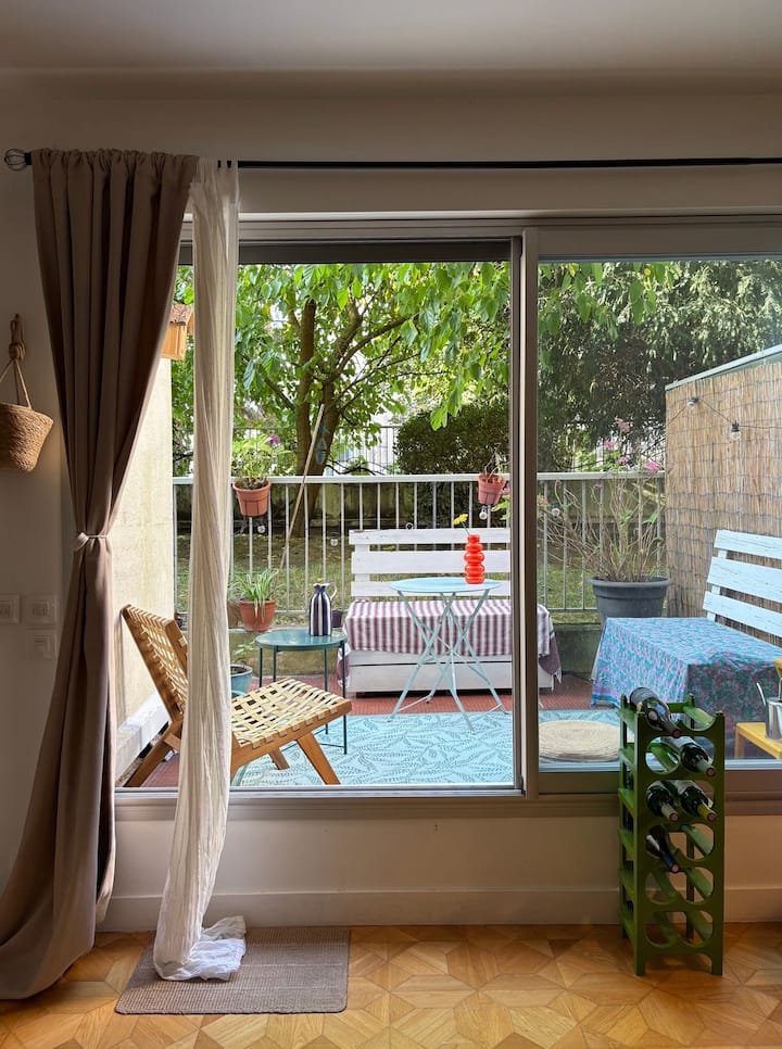 Pépite Avec Terrasse, Proche De Belleville - Párizs