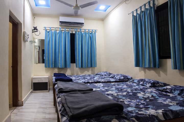 Near Beach Ac Room | Konkani Wadi Stay - Shrivardhan
