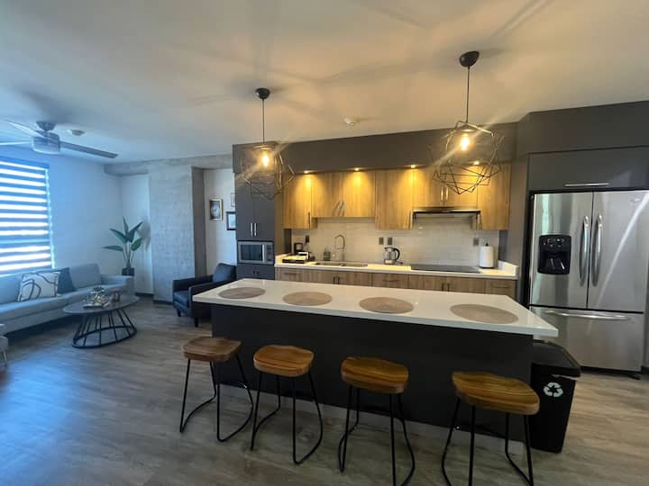 Hexus601 ~ Bob Select ~ Consulado Americano - Hermosillo