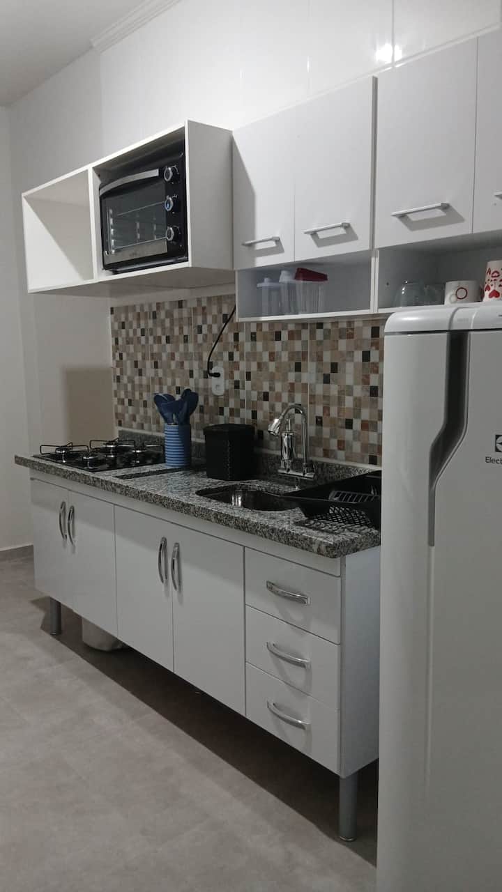 Studio2! Aconchegante 28m2/wi-fi Garagem/1* Andar - Aparecida