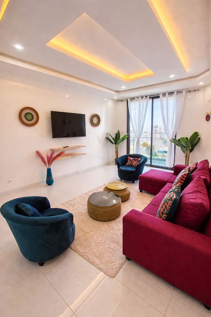 Bright Almadies 2br | Balcony Dining + Near Beach - Dakar
