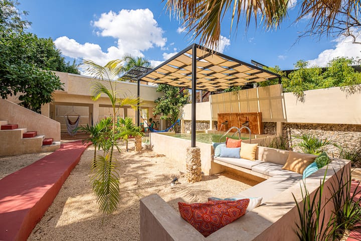 Casa Kolibrí- 8br, Pool, Fast Wifi, Walk To Centro - Mérida