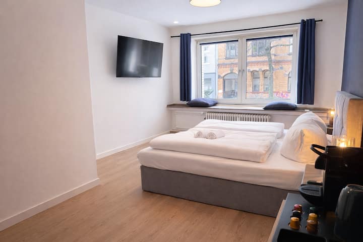 Central Studio Düsseldorf (Worringer Straße) - Düsseldorf