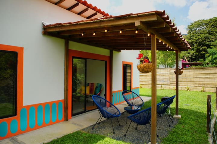 Cabaña Familiar Con Jacuzzi En Combia Pereira - Marsella