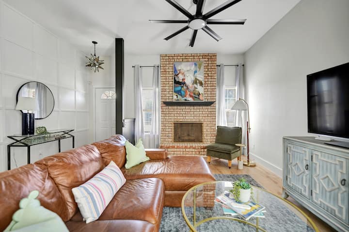 Boutique Living In The Basin - Midland, TX