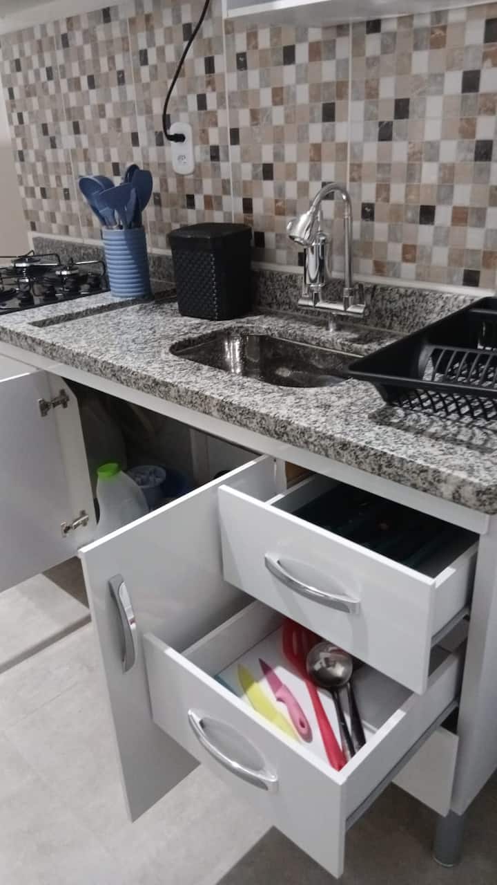 Studio3! 28m2 Cozinha Completa  Wi-fi /2*andar - Aparecida