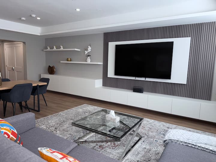 Spacious Two Bedroom Apartment Downtown W Sofa Bed - Toronto
