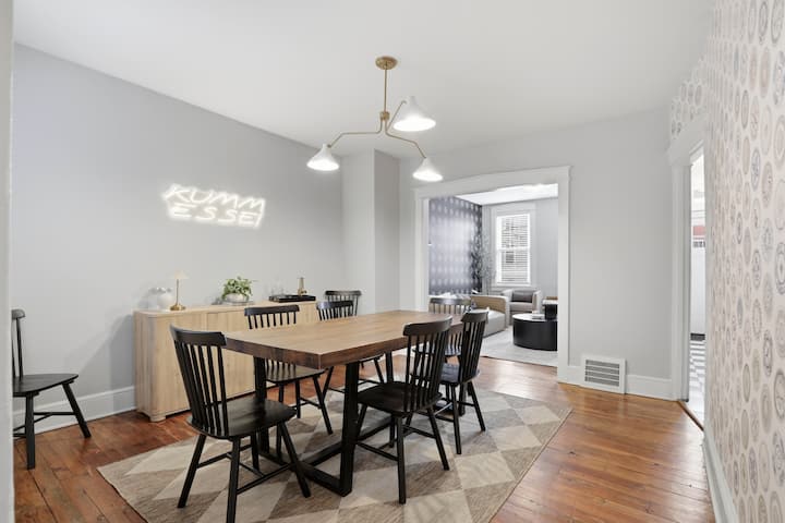 Modern Design + Heritage Townhome + Chef’s Kitchen - Lancaster, PA