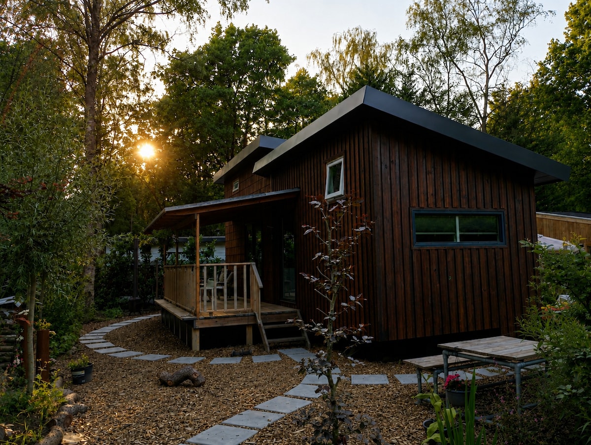 The Tiny Willow | Boutique Tiny House in the woods - Tiny houses for ...