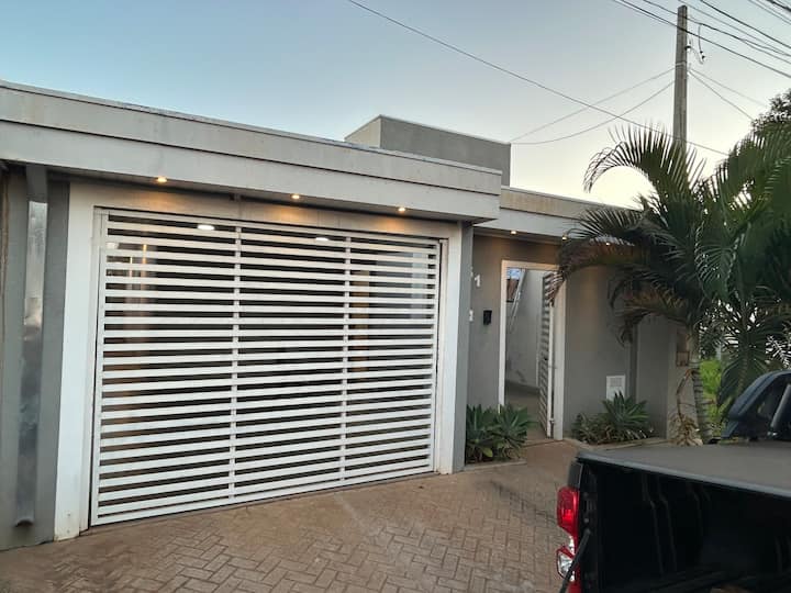 Casa Para Temporada, Ampla E Bem Equipada. - Marília