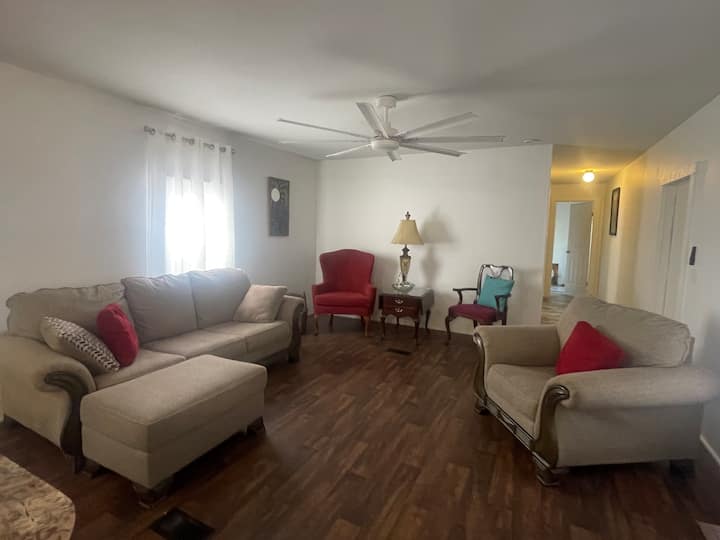 Southern Comfort…. A Quiet Stay And Very Private. - West Monroe, LA