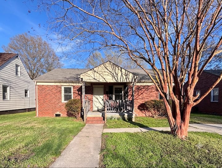 Quiet 3br Home Near Ft Gregg-adams & Southside Med - Fort Lee, VA