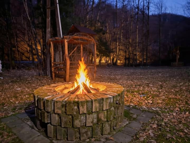 Lesná Chata S Domčekom Na Strome+ Ohnisko • Ružín - Gelnica