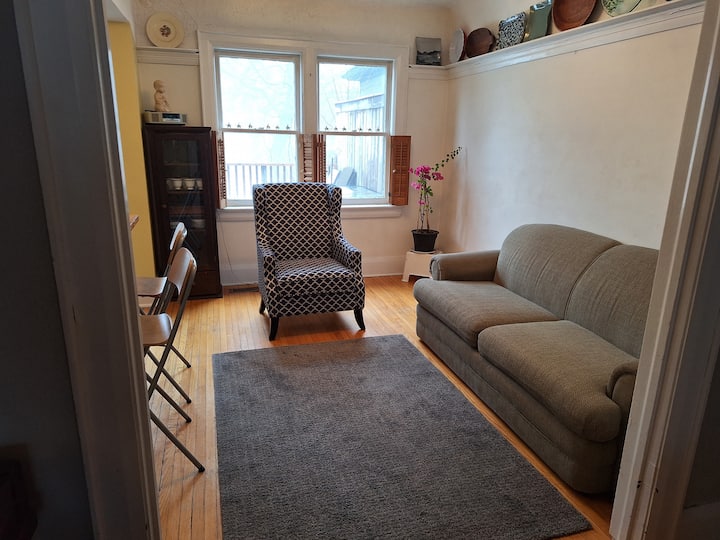 Midtown Family Friendly Spacious Comfortable Home - Toronto