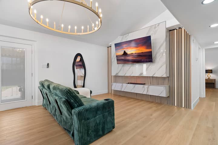 Central & Modern -Pool -Ping Pong -Billiard - Las Vegas, NV