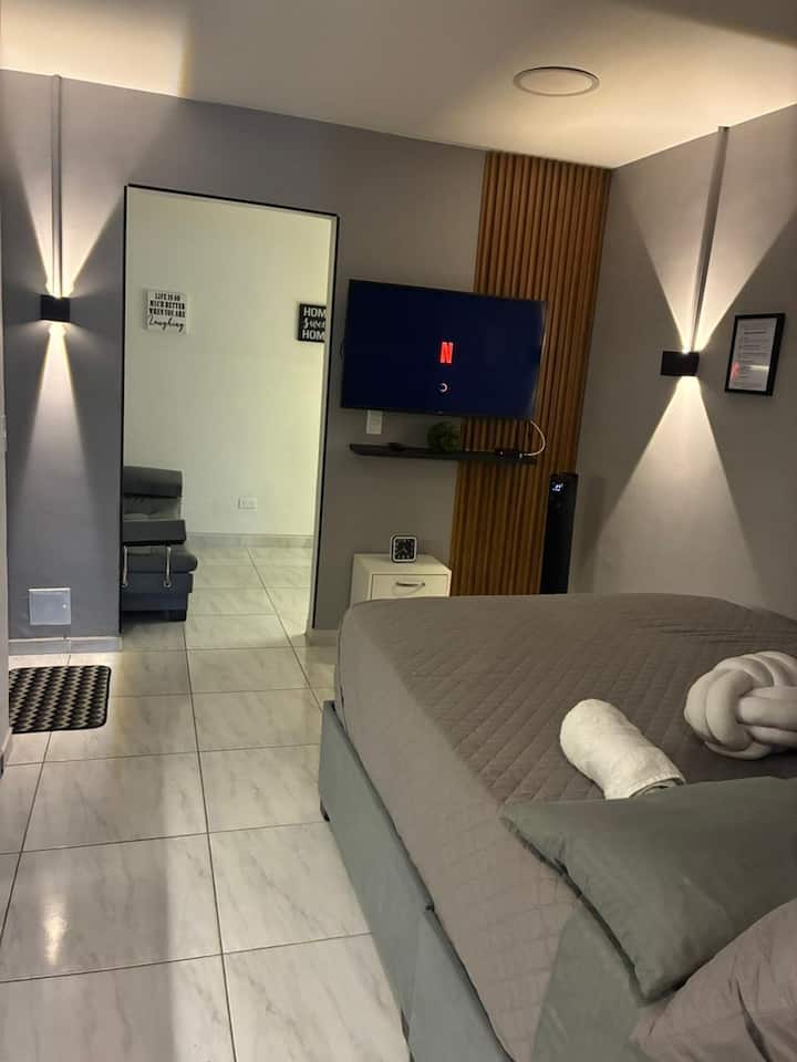 Loft Acogedor En Pereira Luz Cálida + Wifi Rápido - Pereira