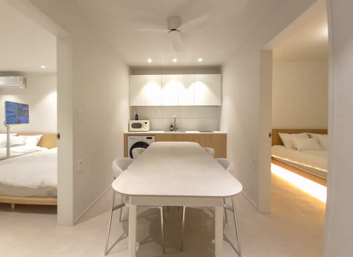 1층1호.광안역5분.수영역5분.무료짐보관.리모델링.광안리해수욕장.벡스코.센텀시티 - Busan