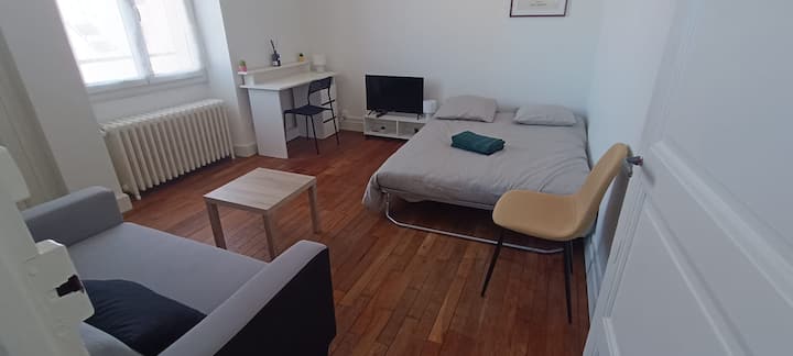 Appartement Rénové Hyper-centre, Bd De Courtais - Montluçon