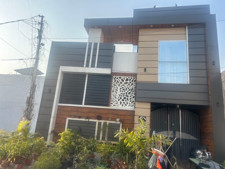 Beautiful House Available For Your Pleasant Stay. - Haridwar