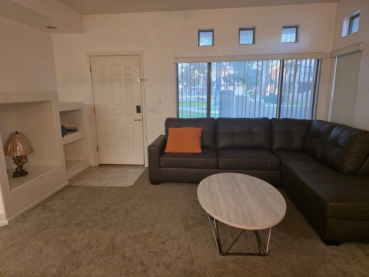 Breeze 2b2b Condo Next To Green Belt - Chandler