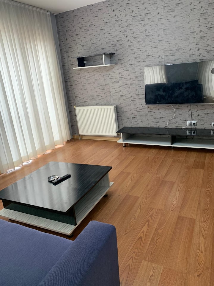 Sıhhiye'de 1+1 Mutfaklı Daire - Ankara