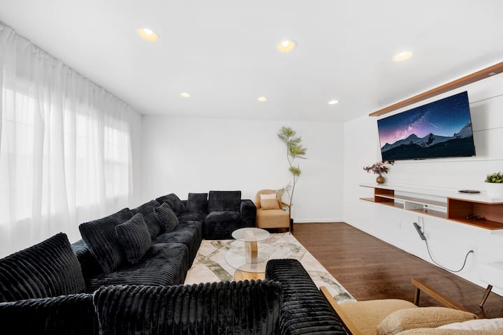 Luxury Nyc Stay | Game Room | Parking - White Plains, NY