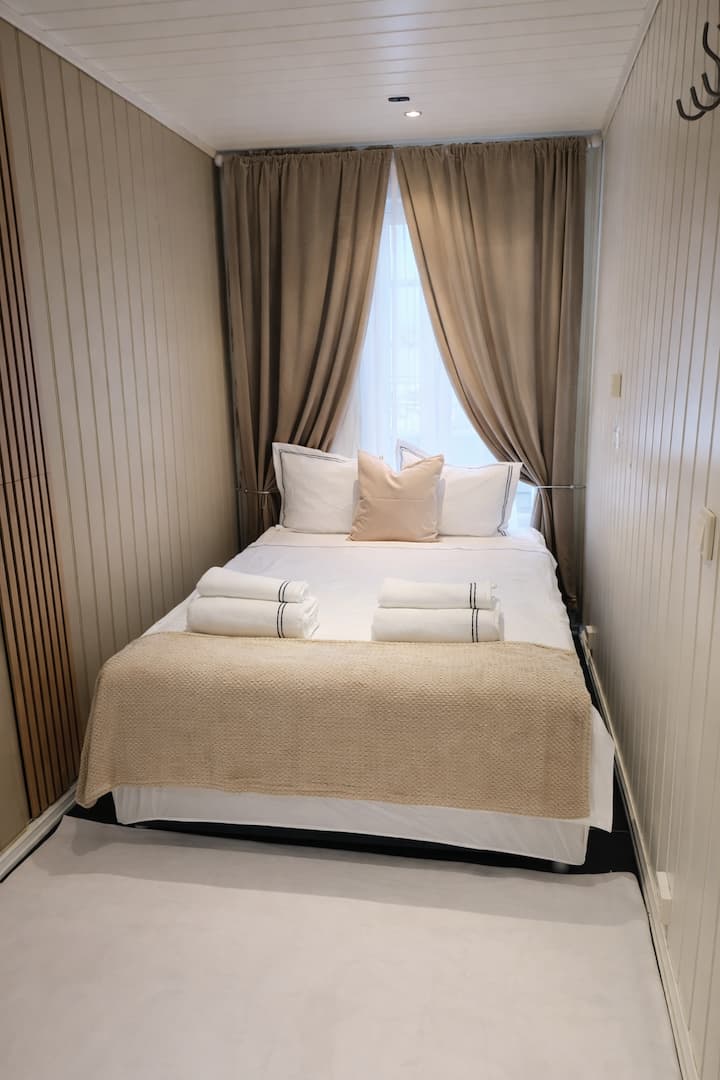 Light Boutique Mini Apartment Aalesund - Ålesund