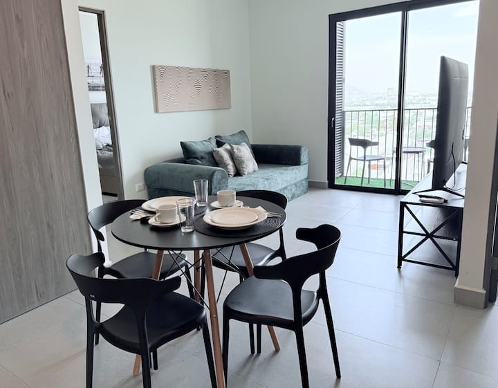 Spacious 3br | Balcony & Pet Friendly | 10p - Monterrey
