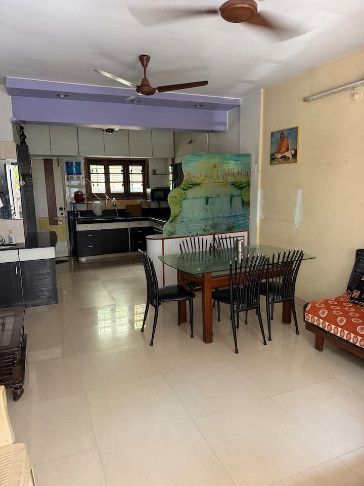 Family Can Stay Together And Fresh Up - Surat