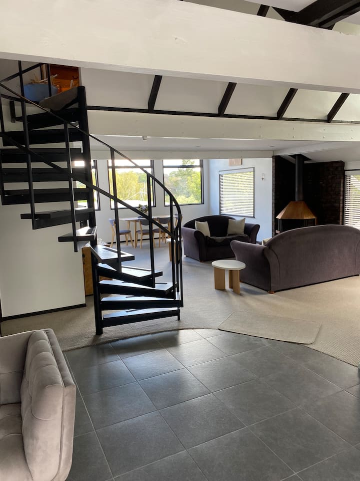 The White House - Hastings