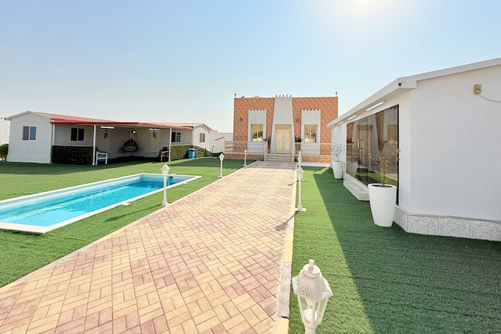 The Corner Rak - Ras al Khaimah