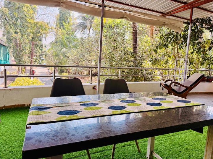 2bhk Bungalow Stay With Large Balcony - Pune