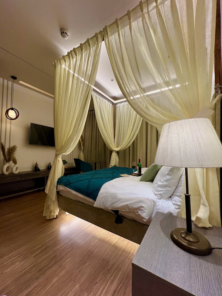 Luxe Urban Nest | Noir Haus - Gurgaon