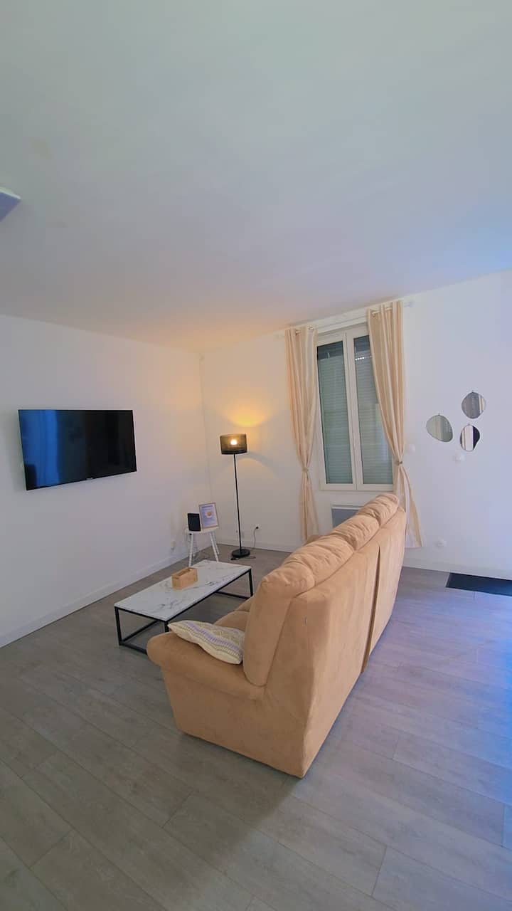 Maison 2 Chambres 2 Lits Doubles - Saint-Quentin