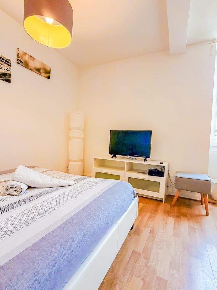 Vichy 11 : Logement Mignon à Vichy Cœur De Ville - Vichy