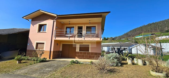 Casa Vacacional Terraza Y Parking Cerca De Luarca - Luarca