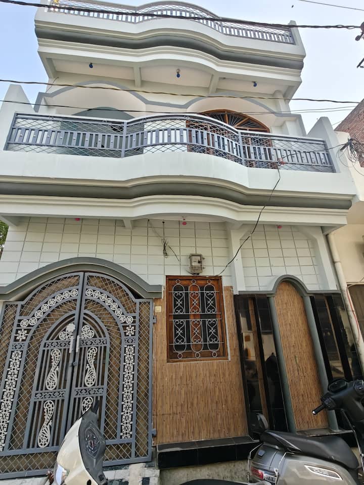 Grand Duplex Home - Prayagraj