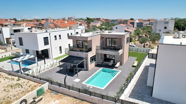 Casa Stevinski - Haus Mit Pool In Vodice - Vodice