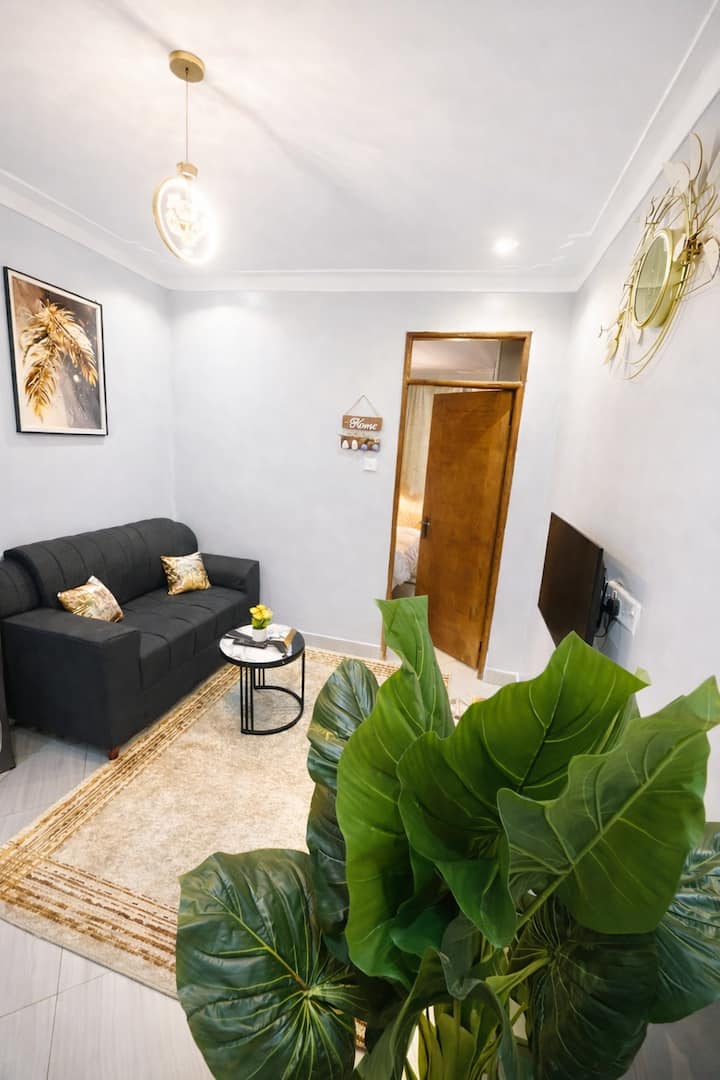 Calm Uganda Retreat | Clean, Cozy & Affordable - Uganda