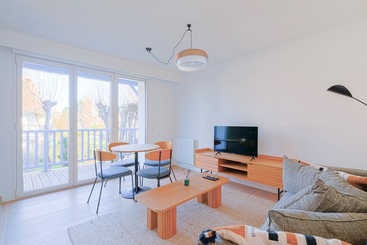 New - Appartement Terrasse 100m De La Plage - Deauville