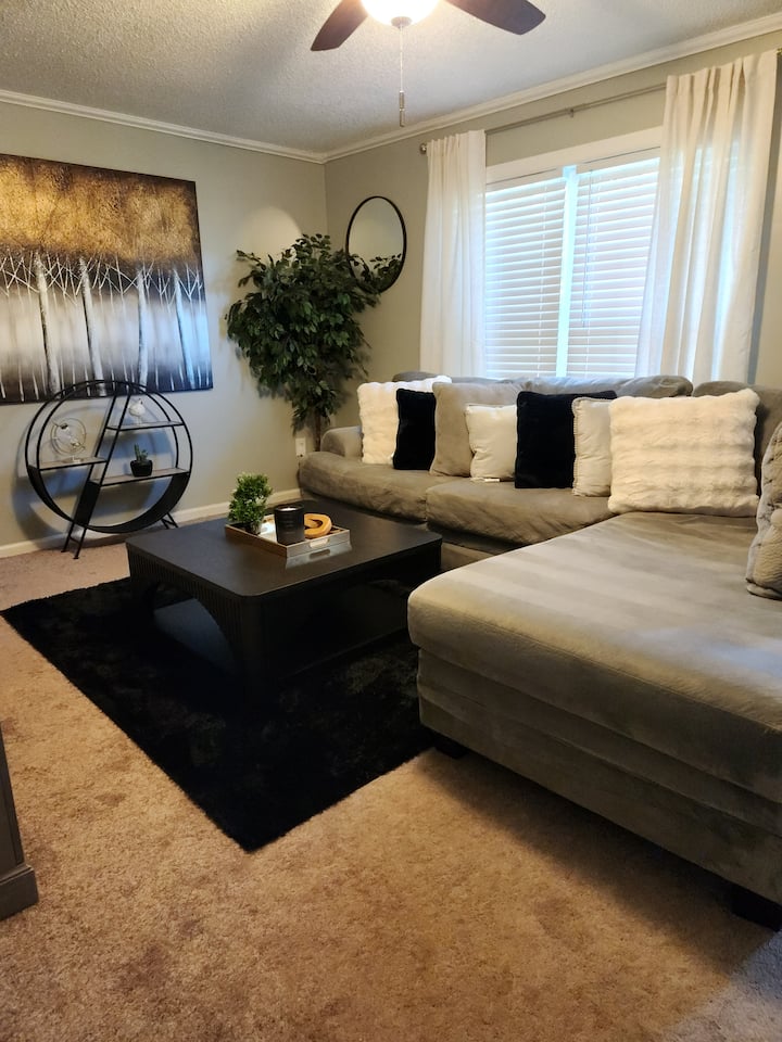 Comfort &Cozy
Near Scsu, Cu, Walmart & Restaurants - Orangeburg, SC