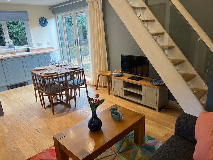 Detached Small House In Eardisland Village - Leominster