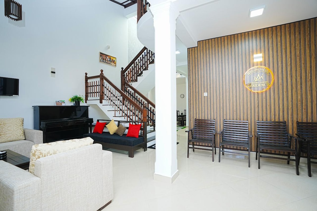 Private Room in Matara Ground FL w/ Garden Access - Houses for Rent in ...